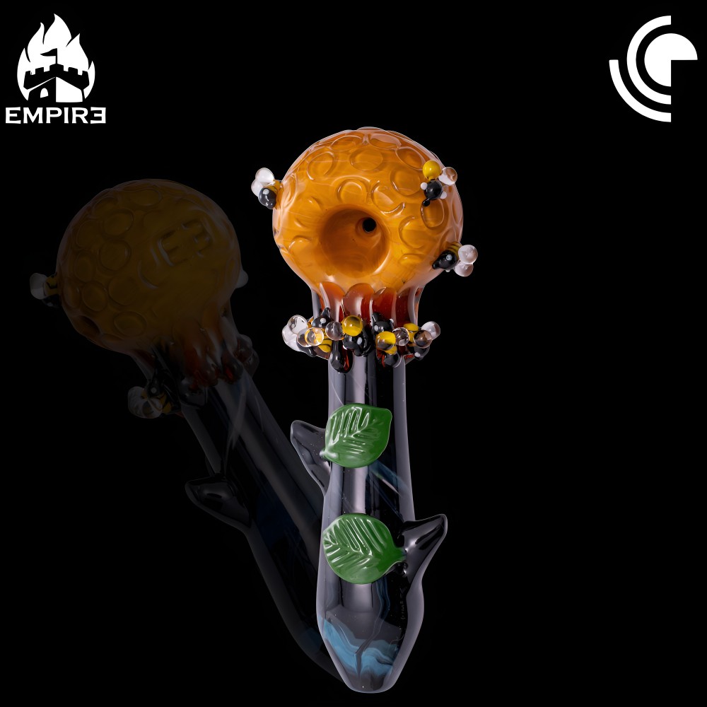 Hand Pipes : Empire Glassworks - Beehive Spoon Pipe - Large ...